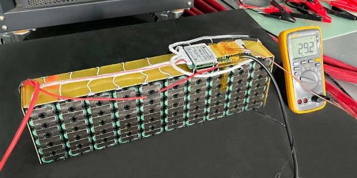 Li ion battery - how do you charge a li ion battery