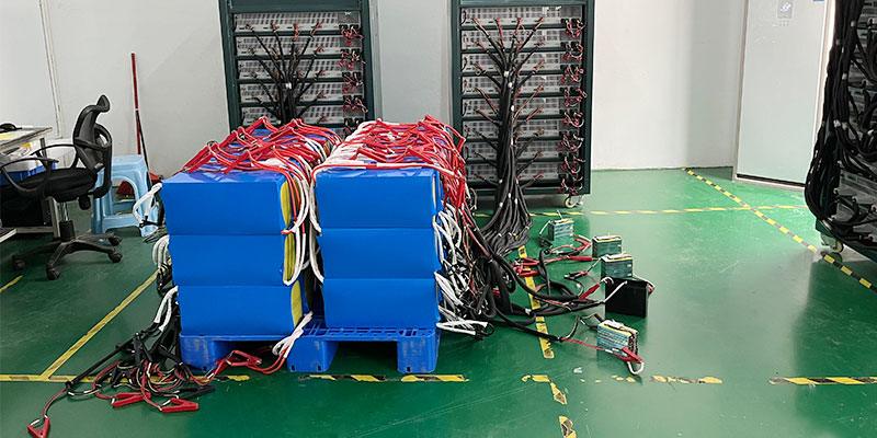 How to balance lifepo4 batteries - Himax